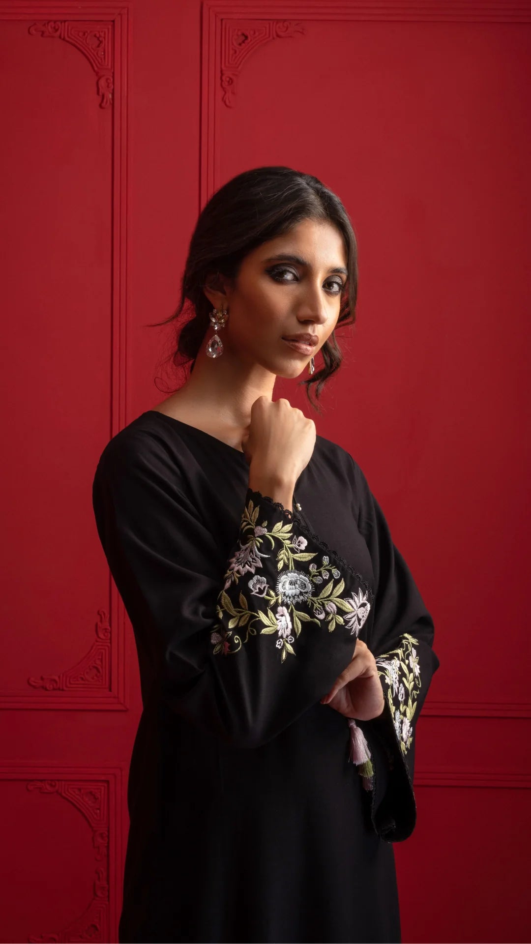 SIGNATURE – Najia Zia